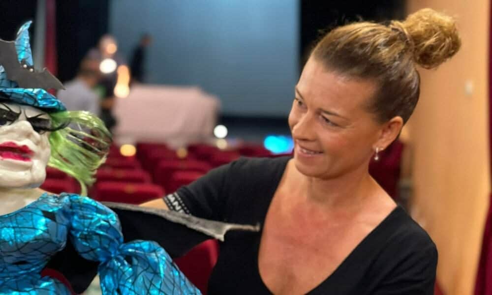 VIDEO: Povestea neștiută a înființării Teatrului de Păpuși din Alba Iulia. 70 de ani de ...