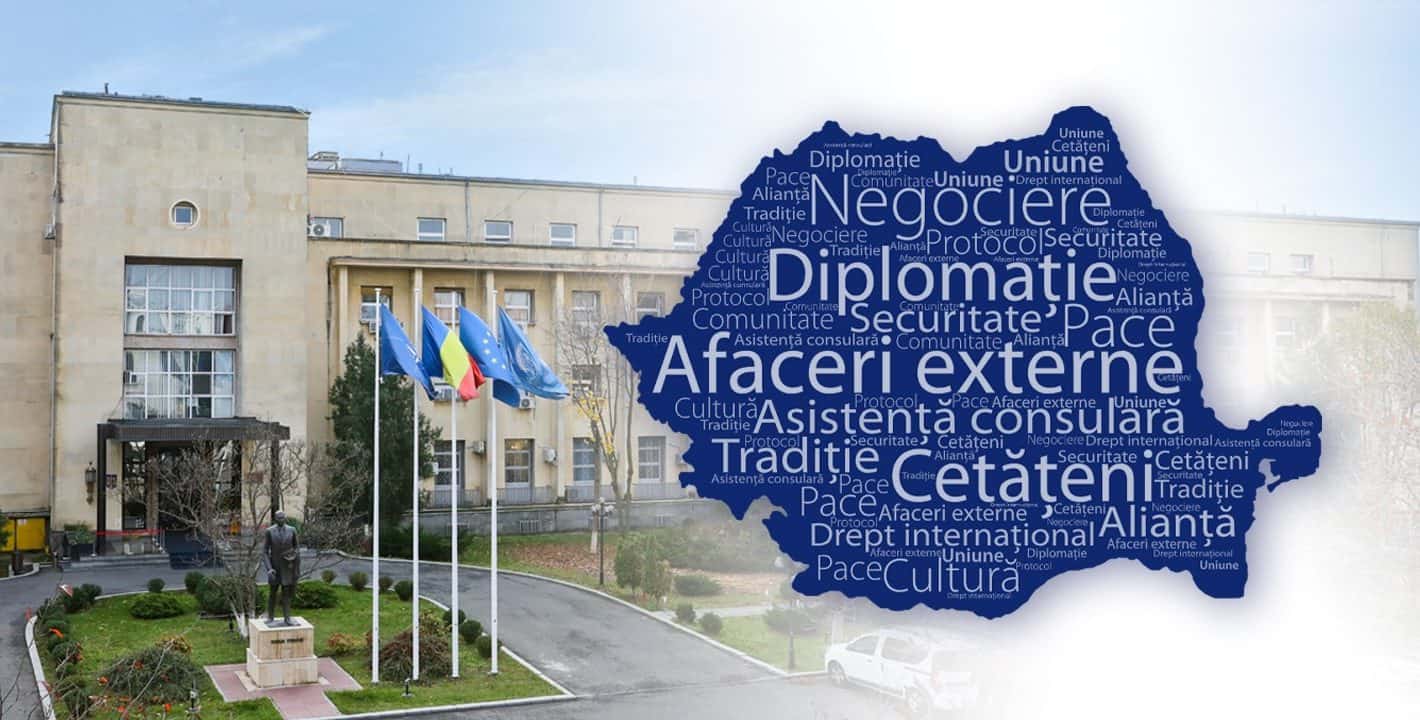 Atlas cu hărți din vremea „Ungariei Mari”, oferit de un oficial maghiar ...